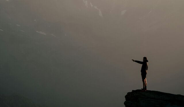 Reflexión Para Ganar Perspectiva Y Superar Tus Desafíos | Rising Sun