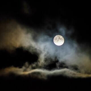 Full Moons And New Moons: How To Harness Its Energy | Dr Traci Moreno