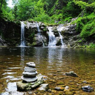 IFS Unburdening Meditation A Healing River For Hurting Parts | Michelle ...