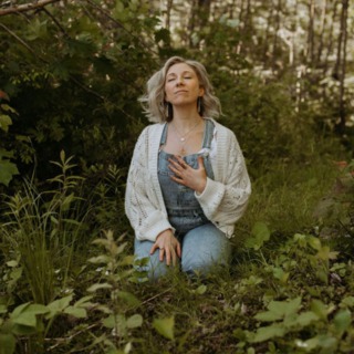 Sacral Chakra Meditation | Timea Urban, The Urban Healer