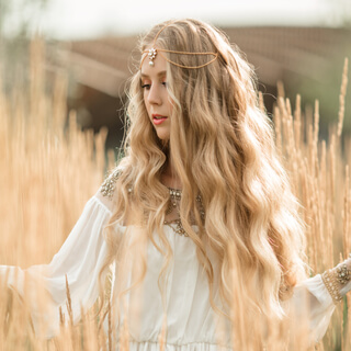 The Story Of Pretty Goldilocks | Joanne Damico