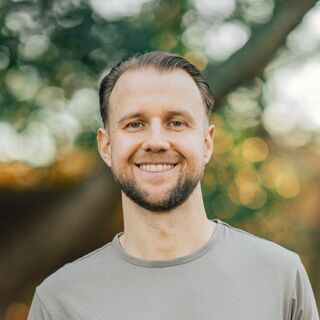 How To Let Go And Surrender | Lou Redmond