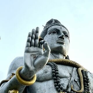 Advaita Vedanta: An Exploration Of True Self | Shan C