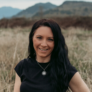 5 Minute Bhramari Breath (Humming Bee) | Peta Thompson