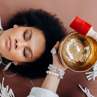 Balancing Chakras Meditation | Aspen Robinson